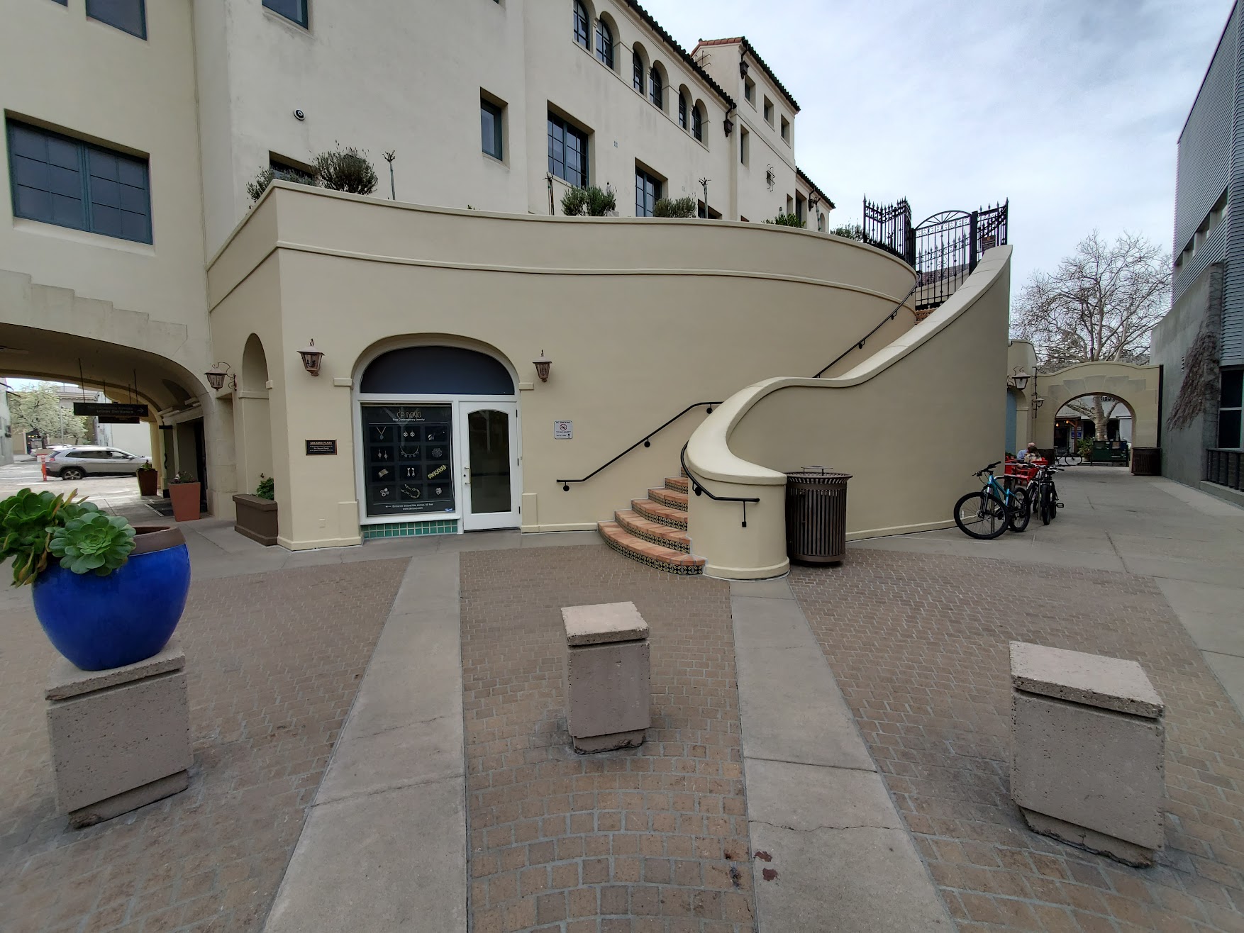 [nineteen] plus nineteen – The Library of Dresan